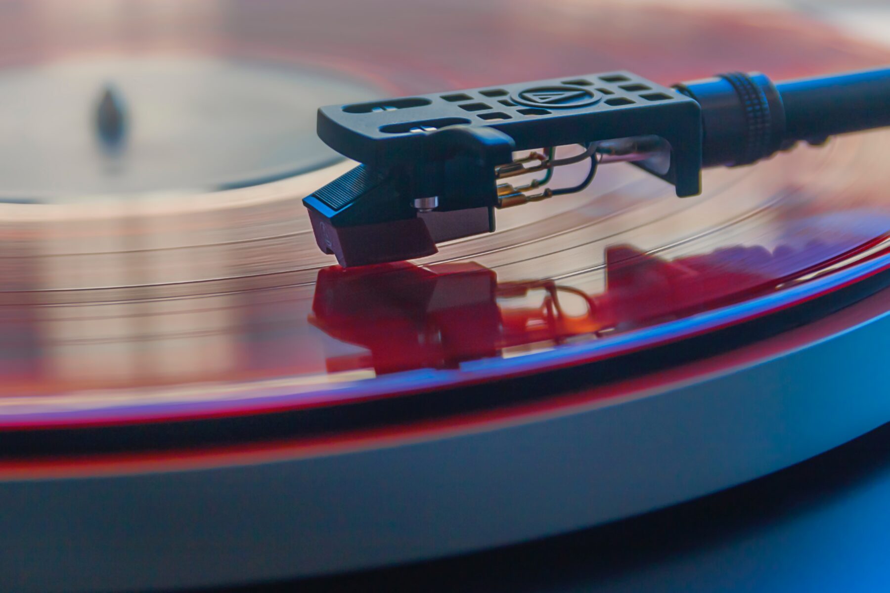 Check Out the Intriguing Process of Making Vinyl Records - TettyBetty