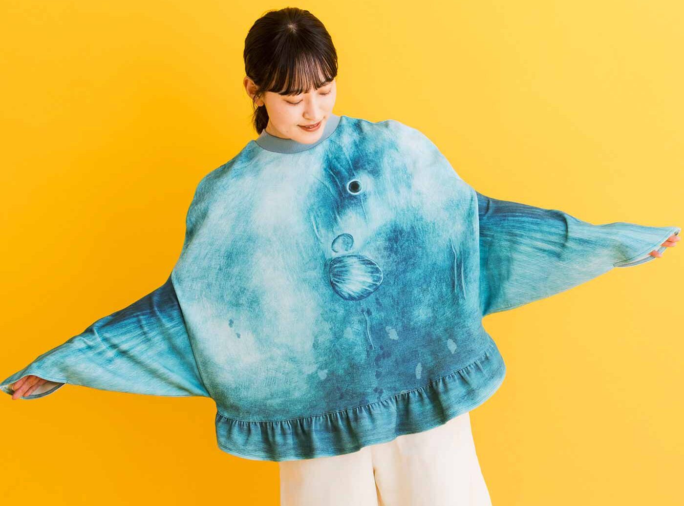 The Internet Has Fallen in Love With This Cool Ocean Sunfish Sweater ...